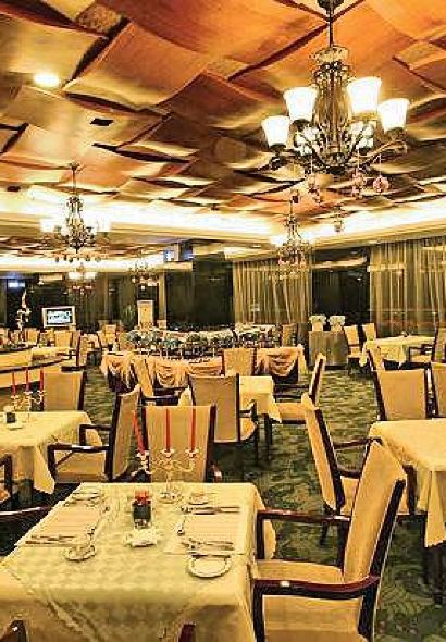 Zhuhaishiwaitaoyuandujiajiudianzhong Restaurant (Southern Sichuan ...