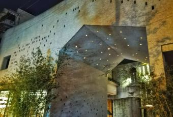 Jin shan e mei fei yi bo wu guan · gu fa chuan cheng mei shi (พื้นที่ใน ...