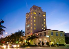 $50 Cheap Flights from New York to Miami (NYC to MIA) | Trip.com