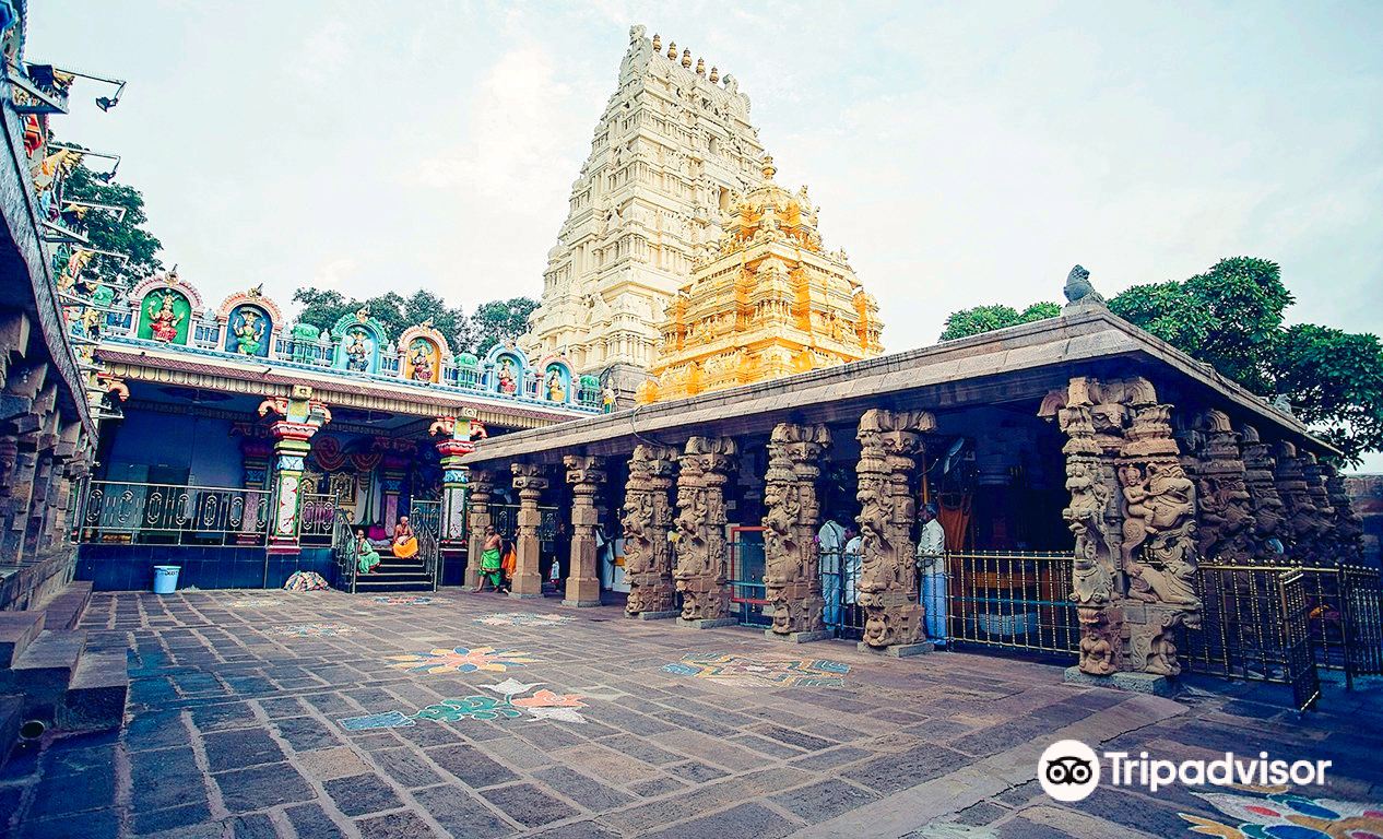 Hotels Near Nakkala Dinne Anjeneya Swamy Temple, RS RANGAPURAM, Kurnool ...