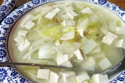 SHAN XIA REN GU (The Red Gate/The Dai Temple, Tai'an) - Restaurant ...