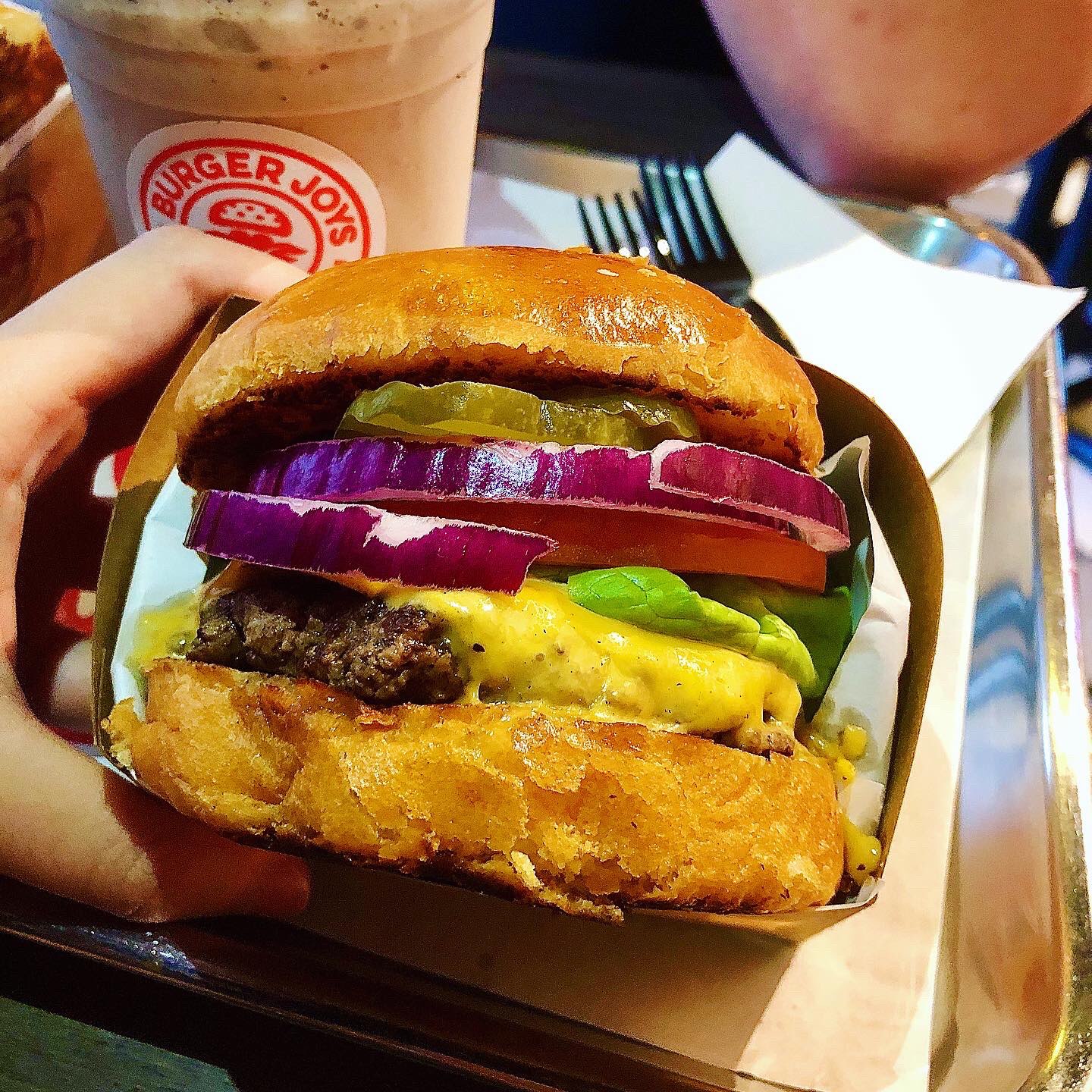 港女炮轟Five Guys漢堡包加汽水要近$200 ：「吃完勁口渴」 | LIHKG 討論區