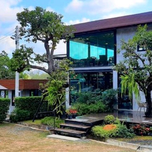 V Cafe Coffee House | Trip.com จังหวัดระยอง