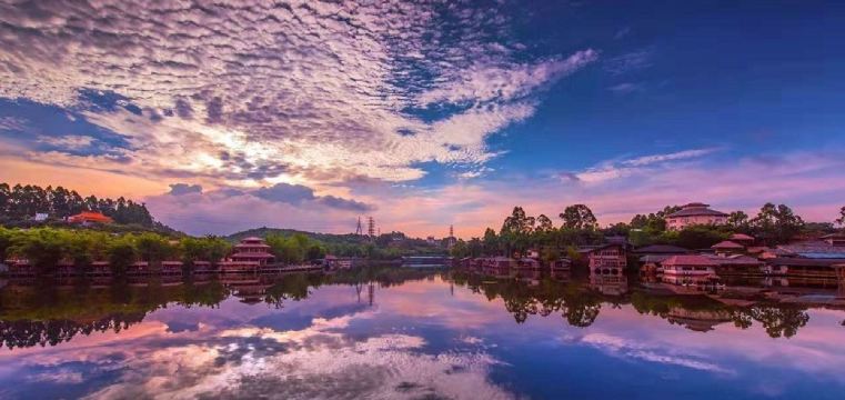 Travel Guide for Places Near 2025: Top Things to Do, Weather ...