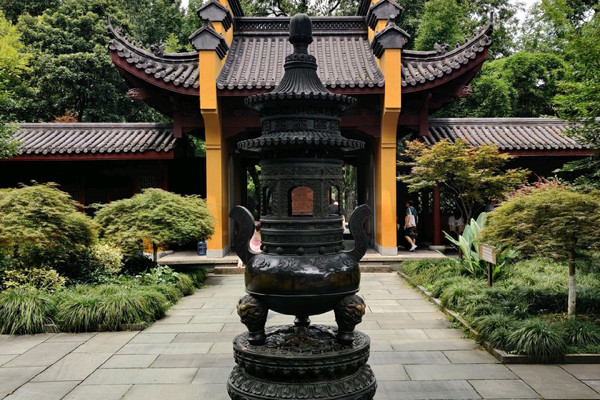 The Tiger Jump | Trip.com Hangzhou Travelogues