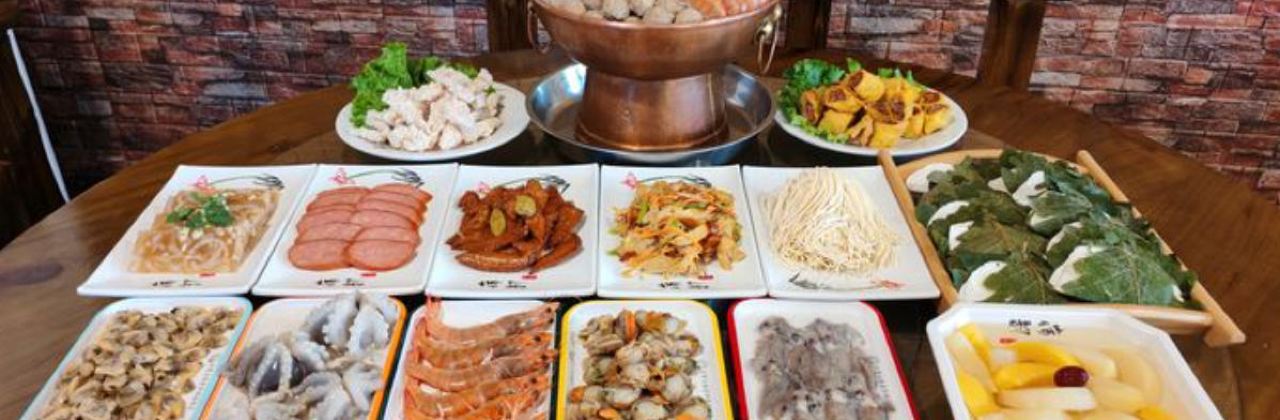 Shan Hai Guan Hun Guo (Shanhaiguan station area, Qinhuangdao ...