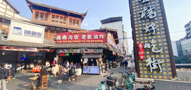 Zhanggong Bridge Gourmet Street/Dongda Street Travel Guide 2026: Top ...