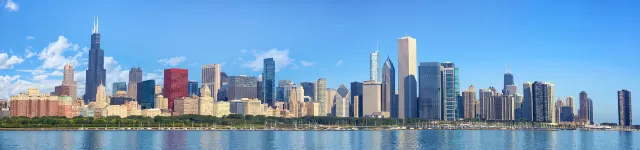 2022 Chicago Skyline: 9 Iconic Chicago Buildings and How to Explore Them
