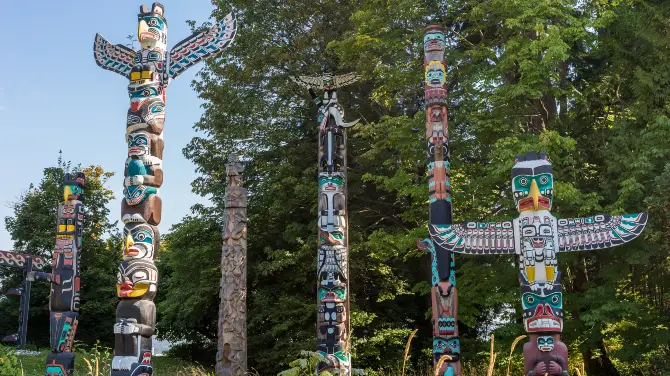 Window of the world-Indian Totem-pole - จองตั๋ว, เวลาเปิด-ปิด, รีวิว ...