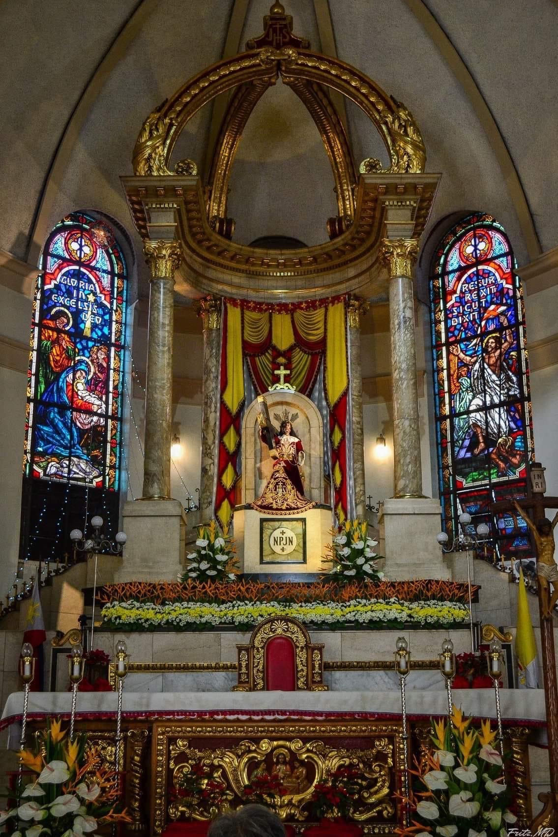 Quiapo Church Altar