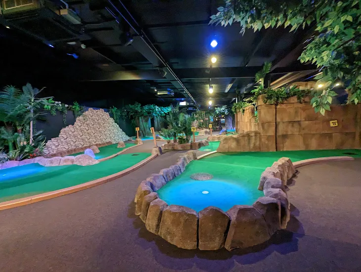 【最新】Adventure Mini Golf - チケット、営業時間、口コミ、写真 [2025年] Trip.com