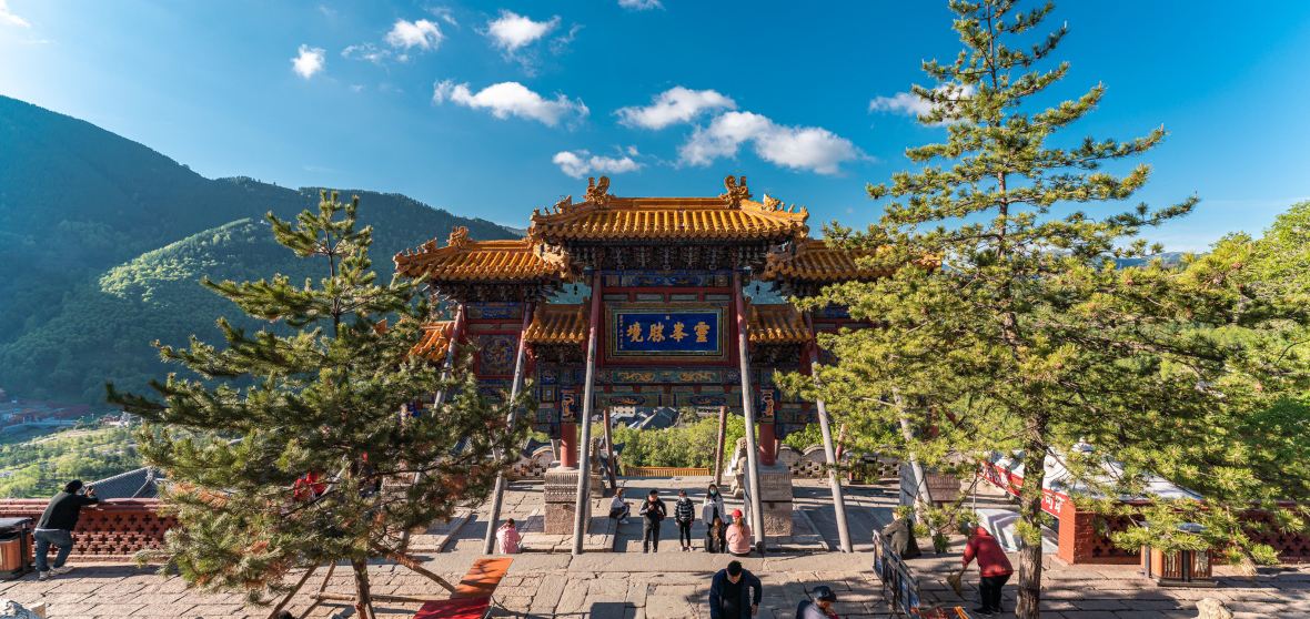 Wuye Temple 자유여행 가이드 2025년: 인기 명소, 맛집부터 호텔 & 항공권 특가까지 | 트립닷컴 | 2025년 12월