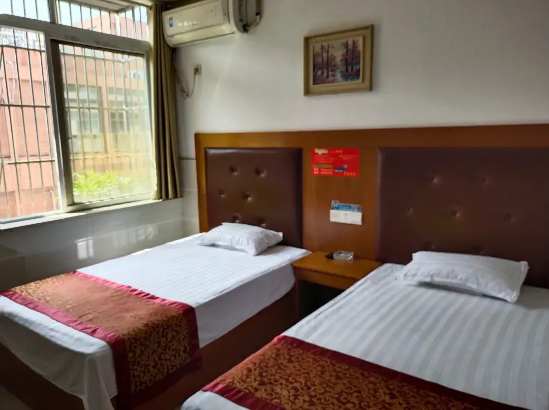 Fengyuan Hotel - Chizhou