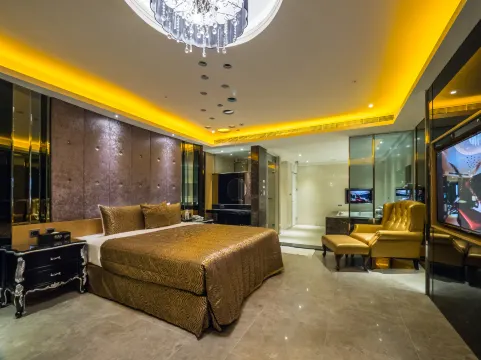 Wei Feng Qing Motel - 펑산 구