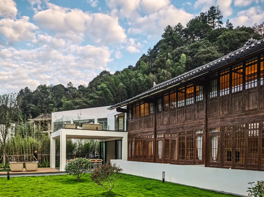 Sanshanli.rustic Luxury Hotel - Tongren