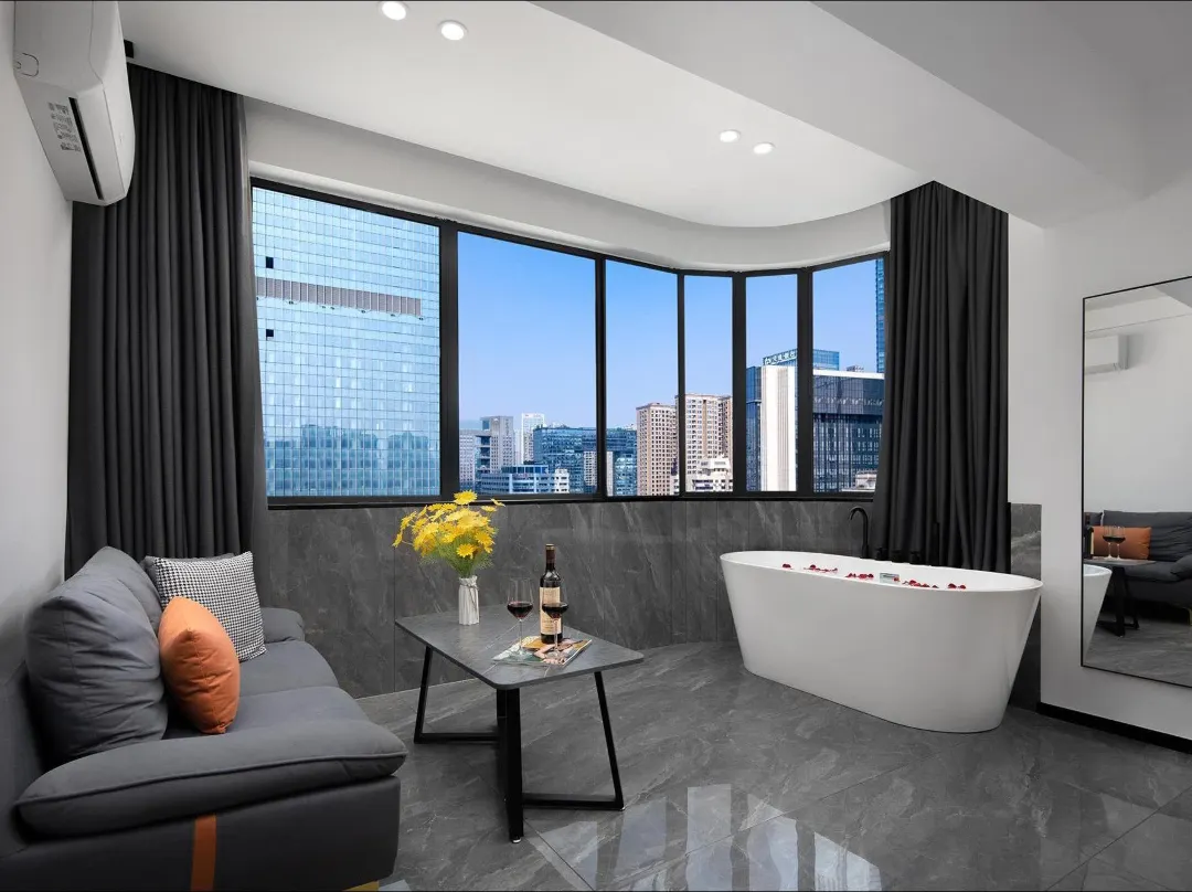 Qinghuan Light Luxury Hotel - Changsha