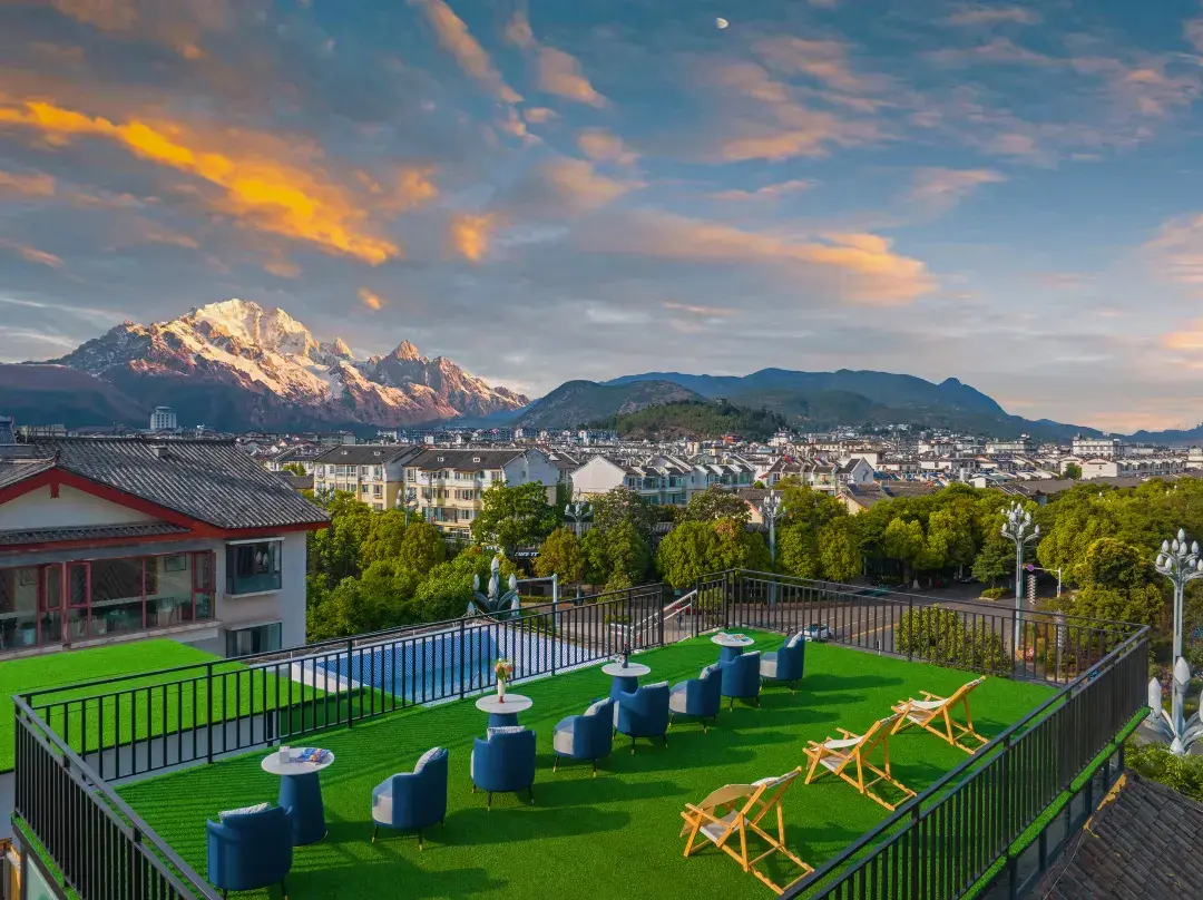 Vanity Cloud Hotel - Lijiang