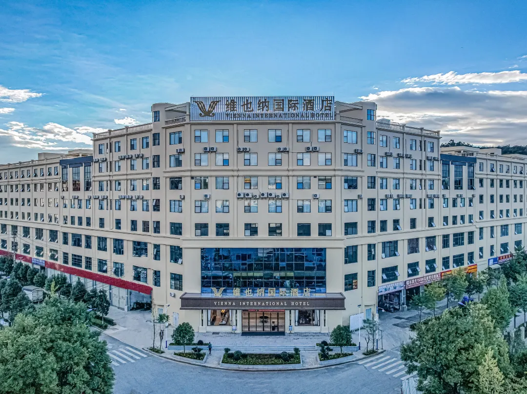 Vienna International Hotel - Kunming
