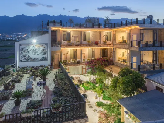 Dali Tianju Mountain View Homestay - Dali