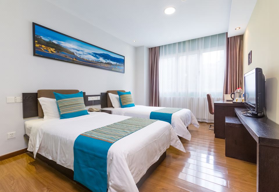 Super 7 Hotel (Beijing ABP)(速7酒店（北京总部基地店）) (Пекин), обновлённые цены ...