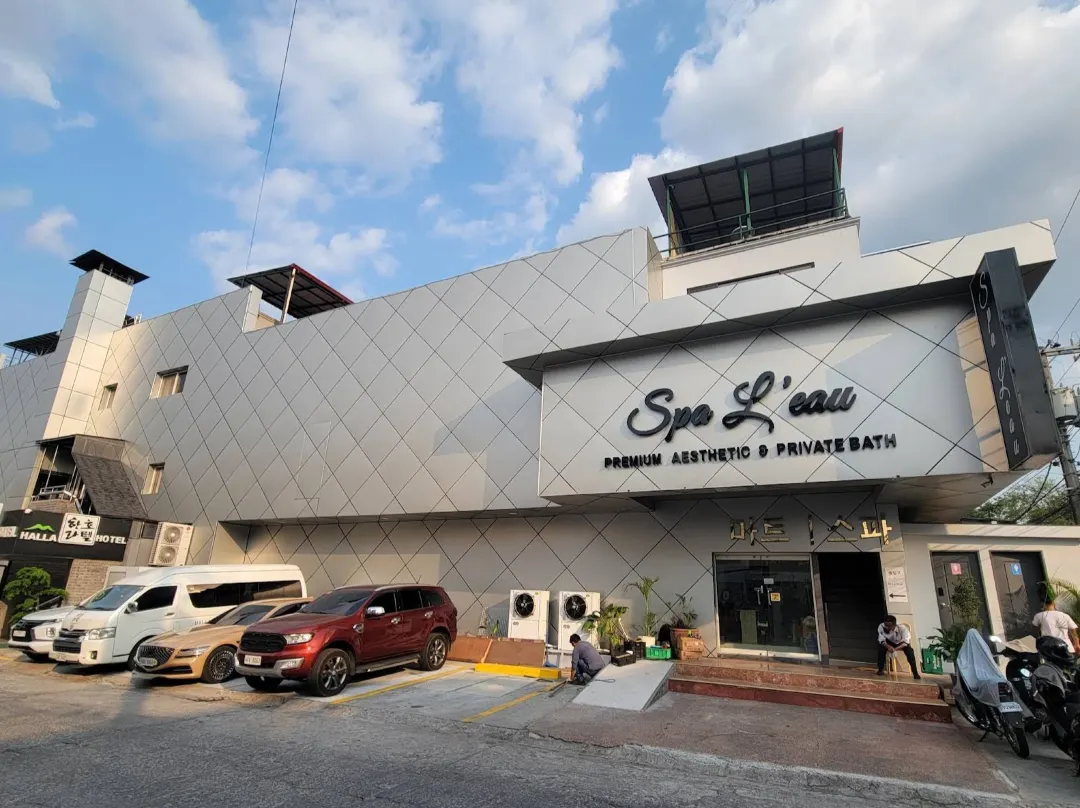 Halla Hotel - Angeles