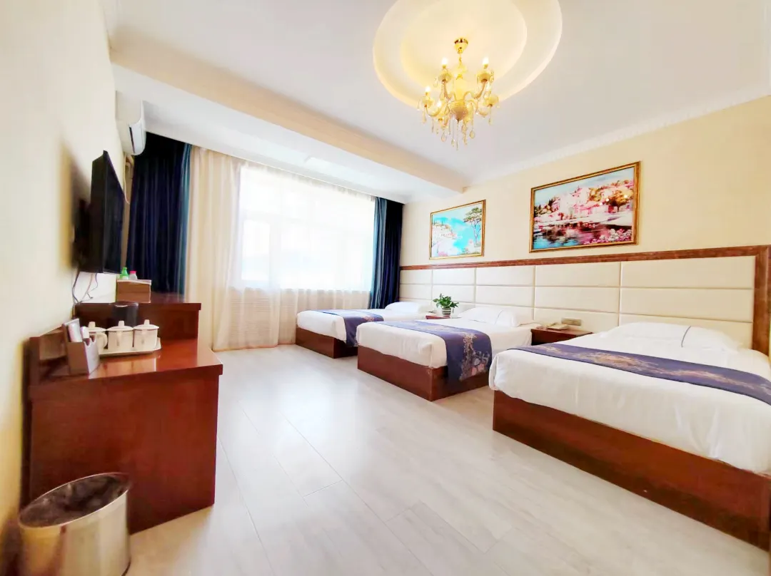 Volga River Business Hotel - Heihe