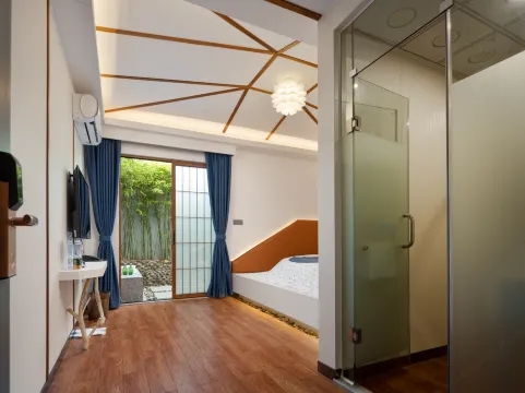 18 Yun · Boutique Hot Spring Hotel - Wuzhou