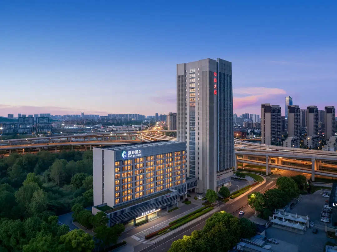 Blue Valley Hotel - Huzhou
