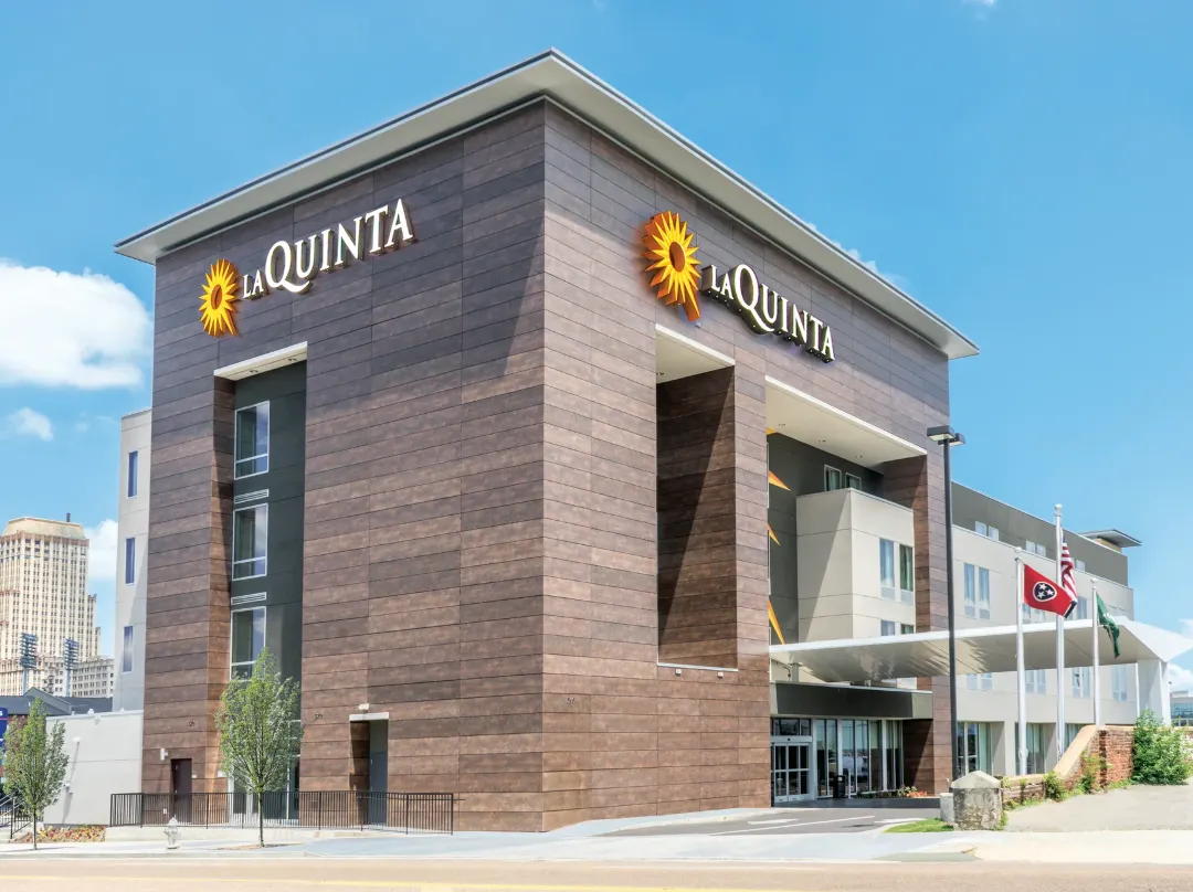 La Quinta Inn & Suites By Wyndham Memphis Downtown - 曼非斯