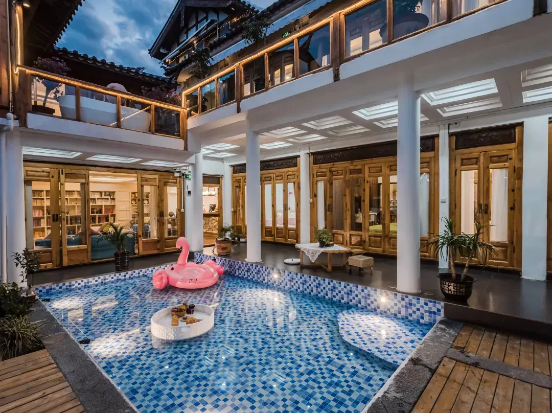 Champs-eiysees - Lijiang