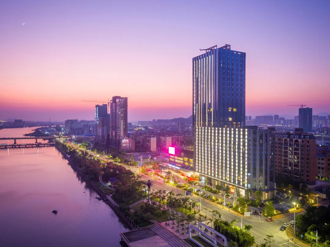 Burui Bay Riverside Apartment Hotel - Zhuhai