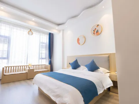 Dali Yuexia Inn - Dali