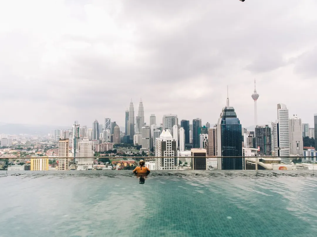 The Sky Pool Suites Near Pwtc & Sunway Putra - The Stay Hub - Kuala Lumpur