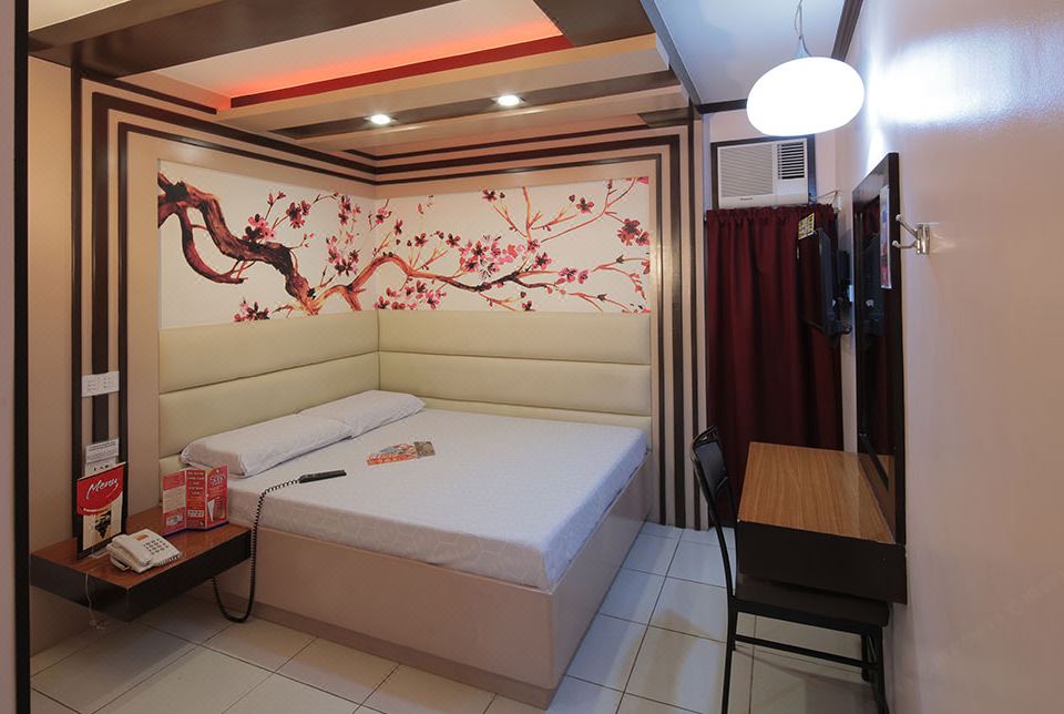 Sogo Hotel Regency Rooms