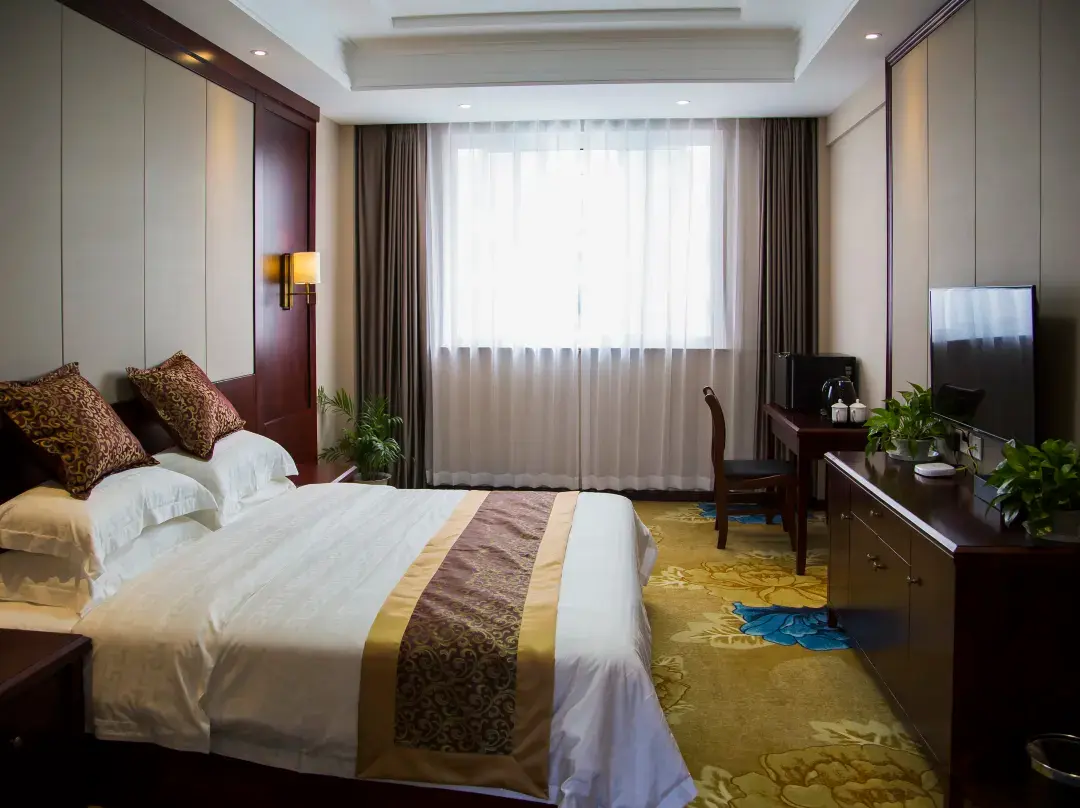 Zhenjiang Langting Hotel - Zhenjiang