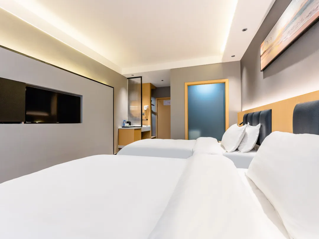 Chuhao Hotel - Yichun