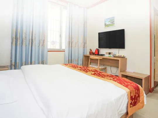 Xinyi Holiday Hotel（guilin High Speed Railway North Station） - Guilin