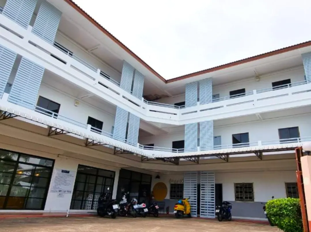 Breezy Pattaya - Pattaya