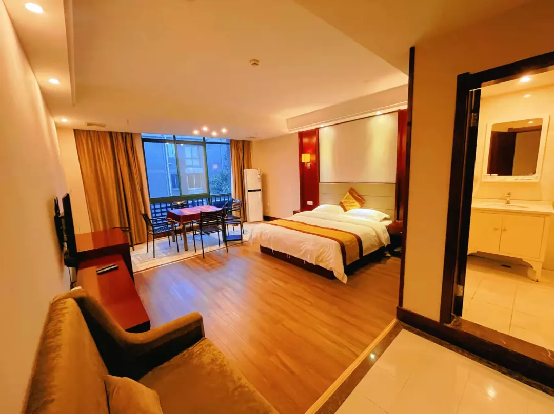 Qingxin Business Hotel - Tongling