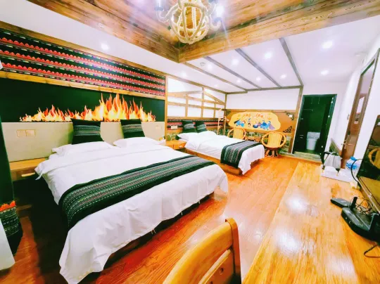 Guoming Chinese Inn - Kunming