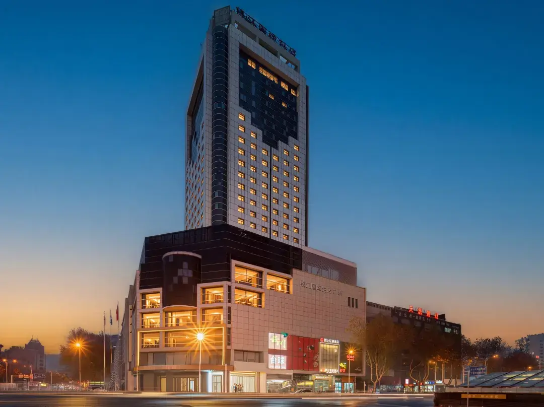 Moshang Qingju Hotel - Zhenjiang