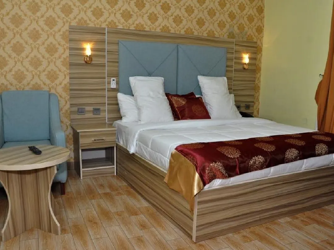 Mozida Suites - Kano
