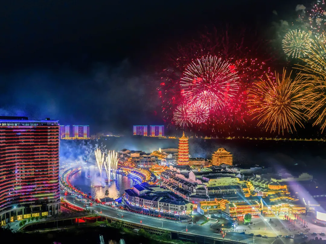 Longemont Taihu Lake Town Hotel - Huzhou