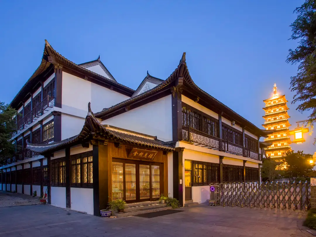 Yangzhou Slender West Lake Fuhui Jingshe Hotel - Yangzhou