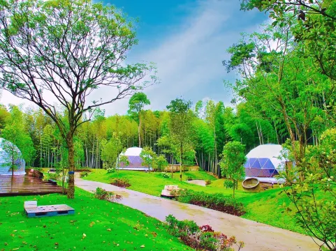 Bamboo Resort Mihama Connection - Japan