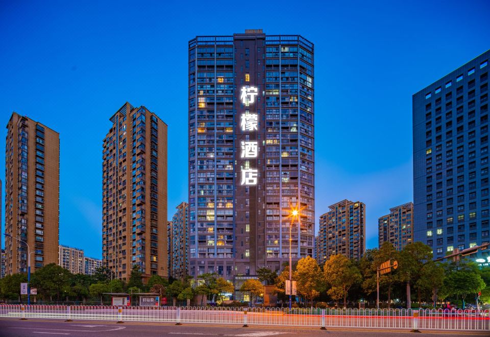 Ningmeng Serviced Apartment (Beijing Road Linyuqiao Subway Station ...