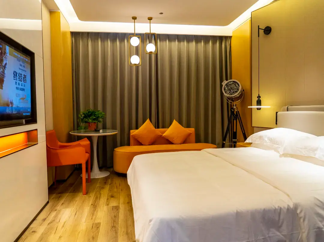 Luohe Jiujiu Chenguang Hotel - Luohe