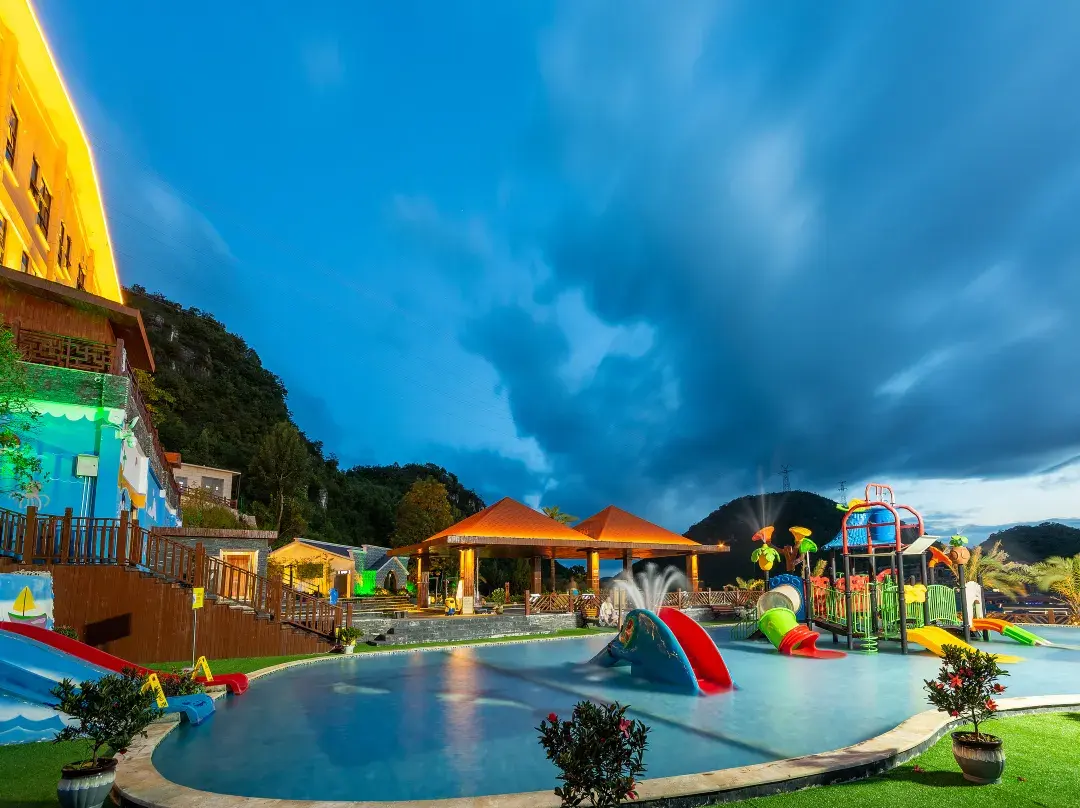 Yuma Bay Hot Spring Hotel - Anshun