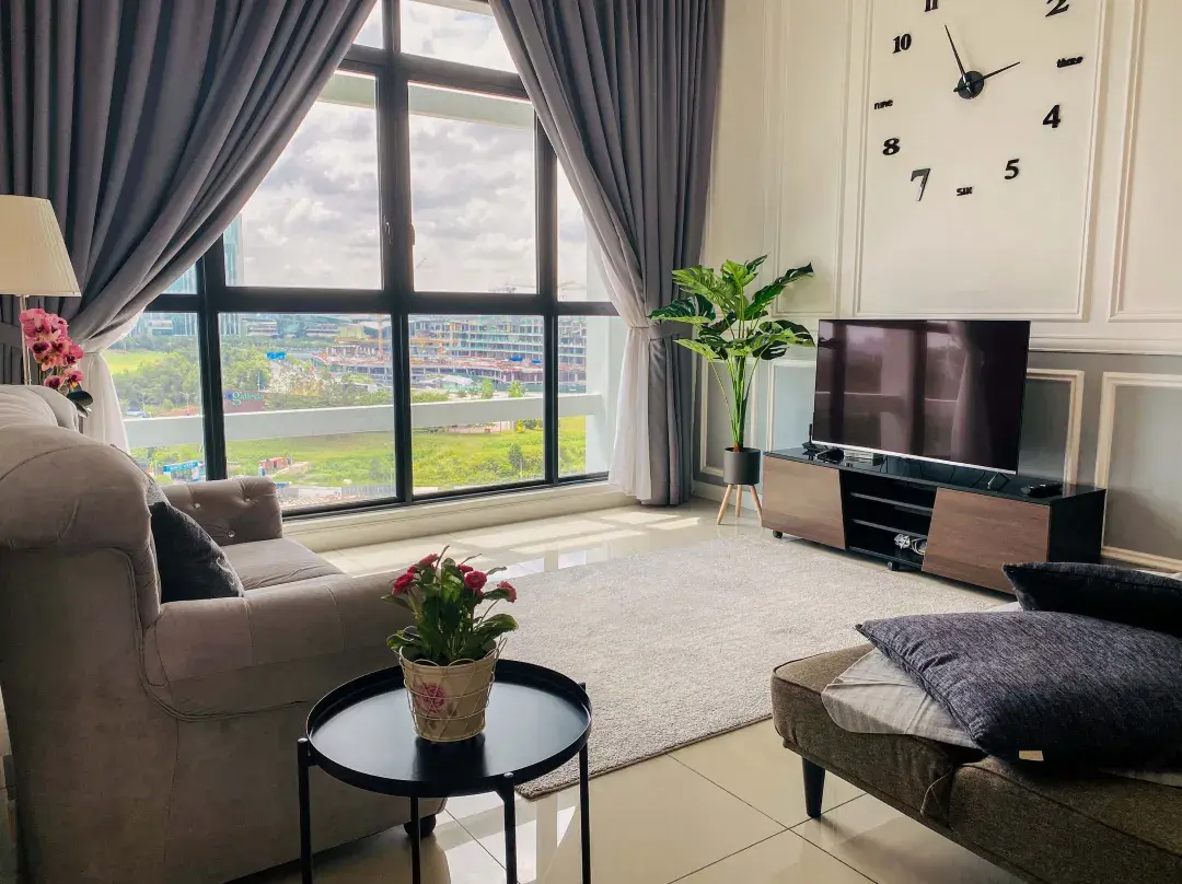 The Icon @ Conezion Golf View Netflix At Ioi City Mall - Seri Kembangan