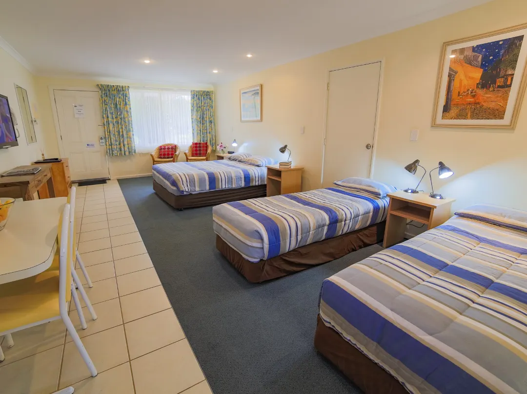 Emu Point Motel -